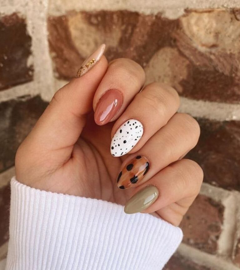 50+ Cute Fall Nail Designs You'll Be Obsessed With All Season