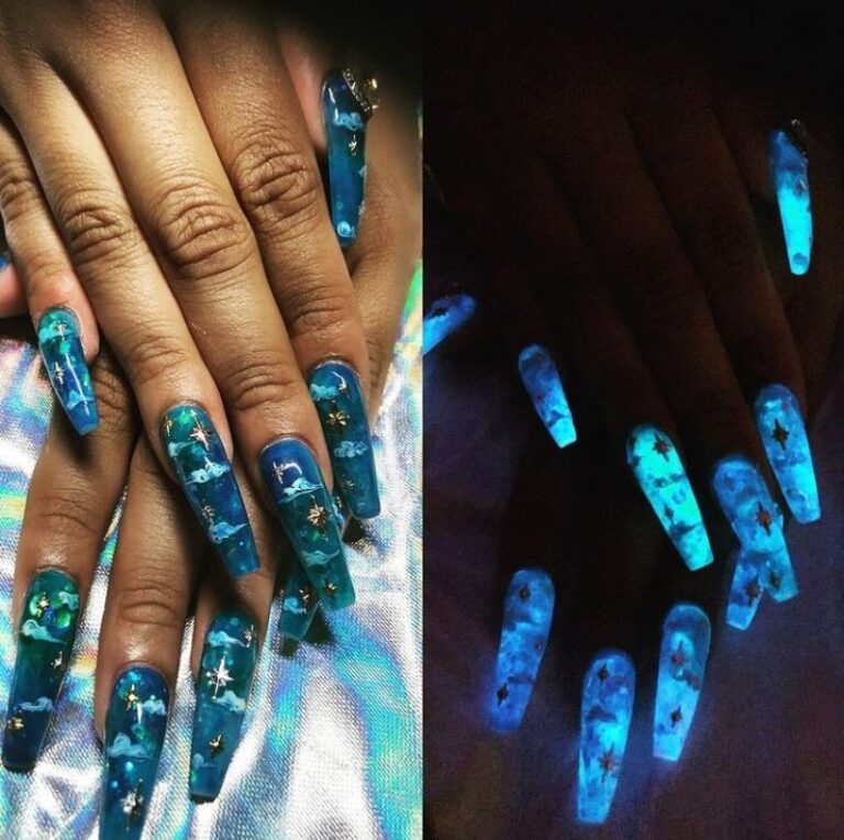 30 Gorgeous Glow In The Dark Halloween Nails To Steal The Show