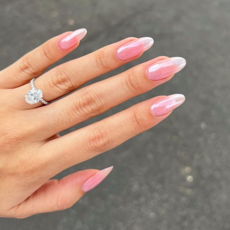 33+ Latest Graduation Nails That Are Trending In 2025