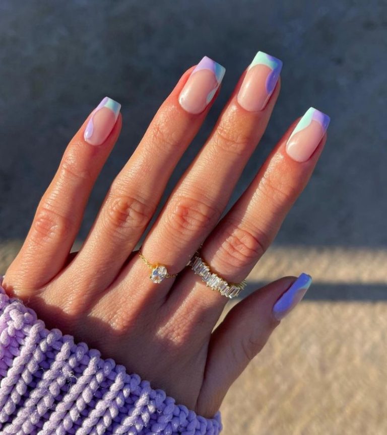 37+ Pretty Pastel French Nails That Will Make You Swoon - Lifestyle ...