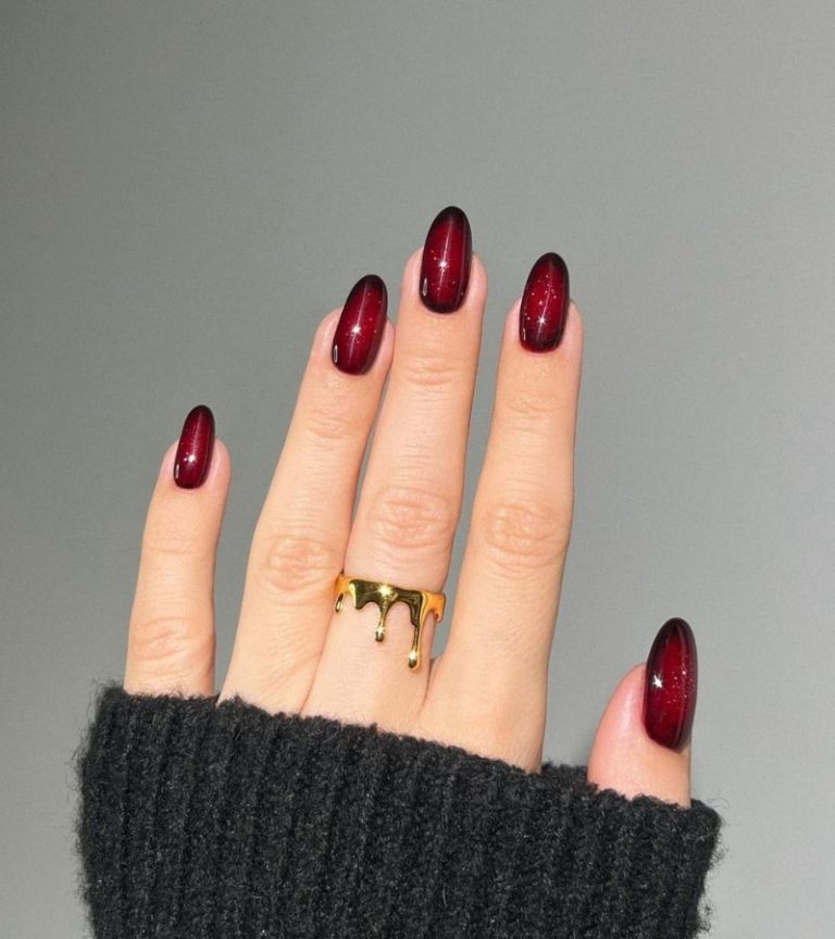 25+ Spooky Blood Drip Nails To Haunt Your Halloween