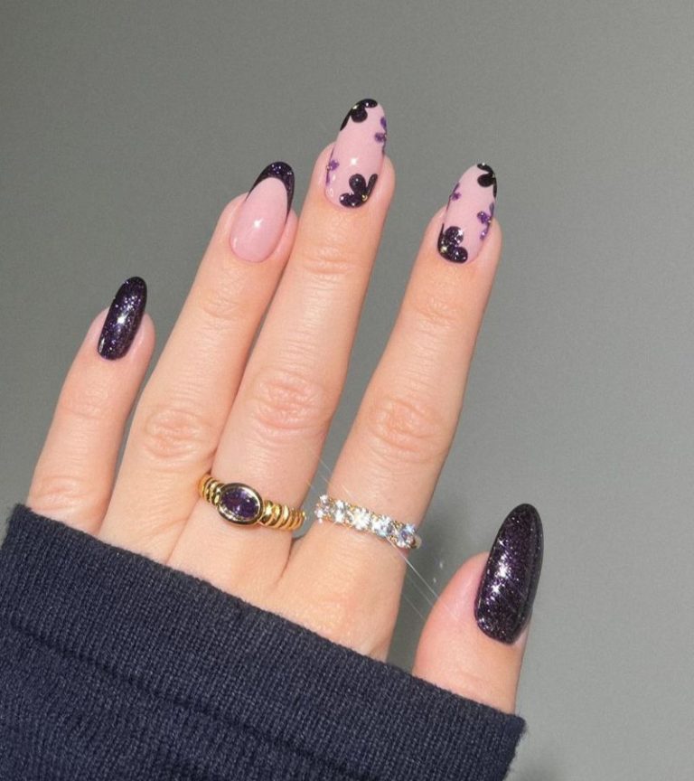 39 Fall Floral Nails That Are So Swoon-Worthy - Lifestyle With Amal