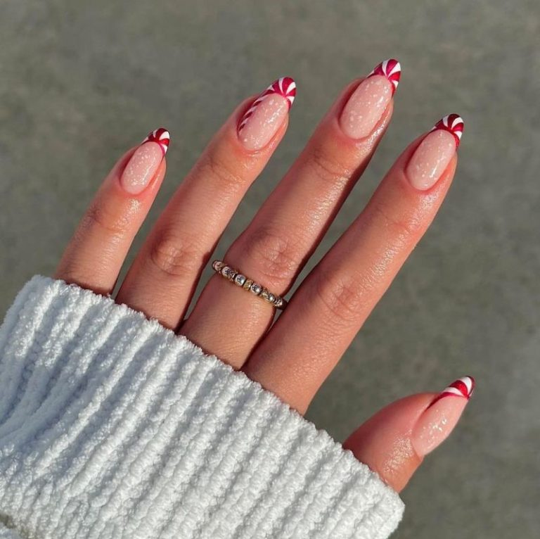 27 Candy Cane Nails That Are Oh So Sweet - Lifestyle With Amal